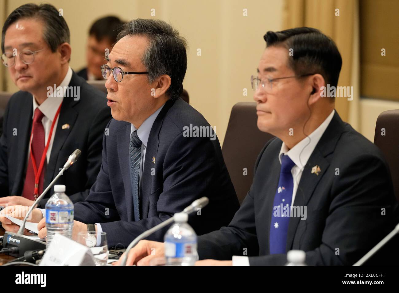 Republic of Korea Minister of Foreign Affairs Cho Tae-yul centre and ...