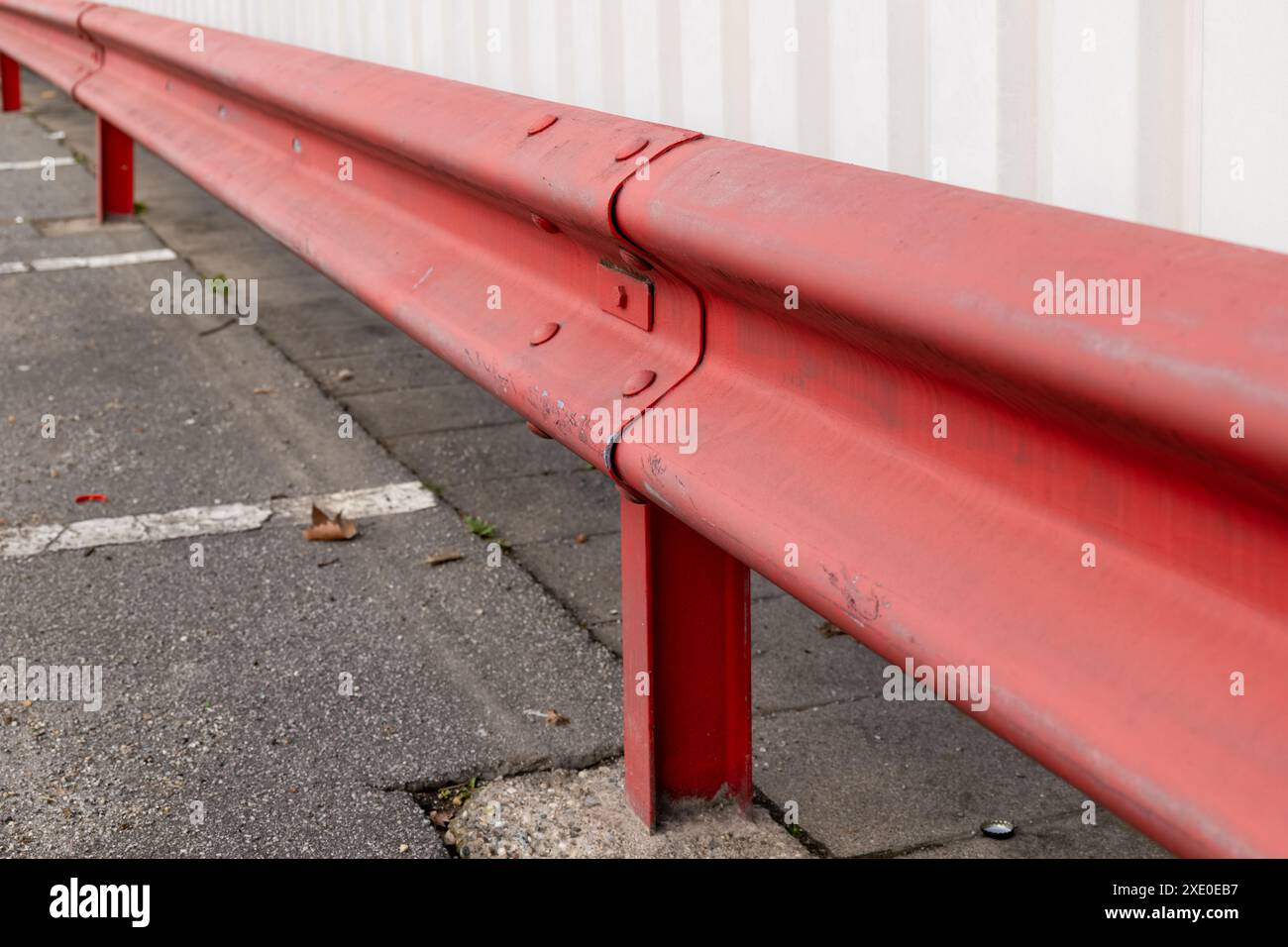 Safety guardrail hi-res stock photography and images - Alamy