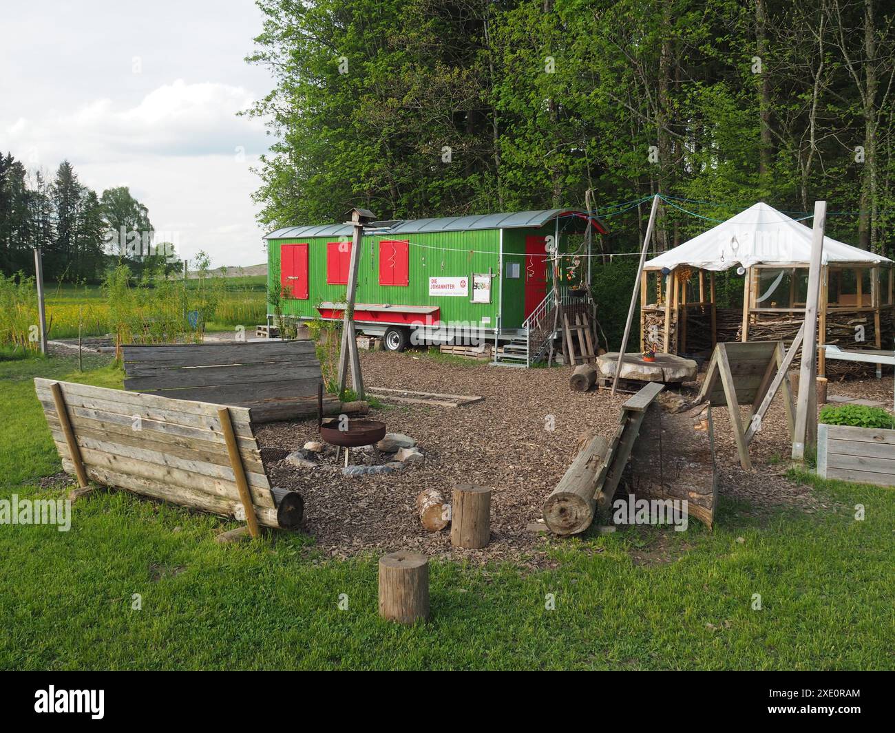 Kindergarten offspring hi-res stock photography and images - Alamy