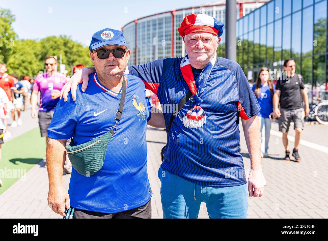 France Fans Frankreich Fans Stock Photo - Alamy