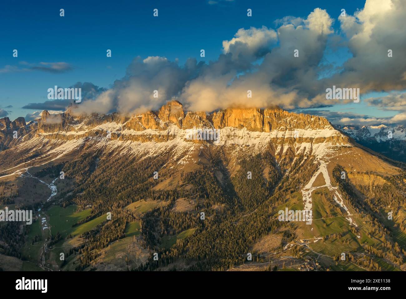 Aerial view sunset over rocky hi-res stock photography and images - Alamy