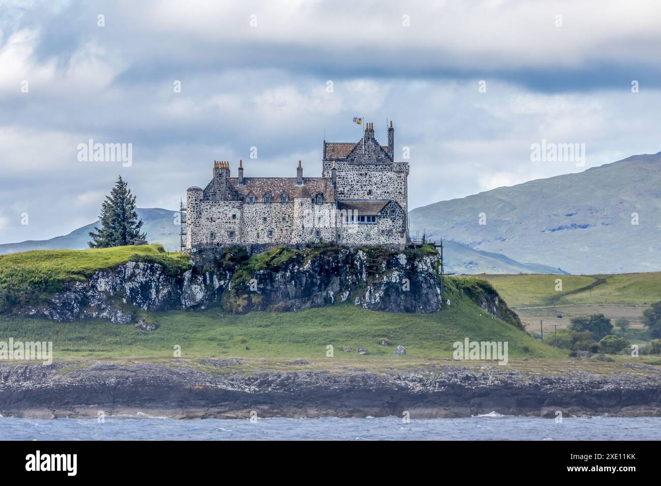 Sound restoration hi-res stock photography and images - Alamy