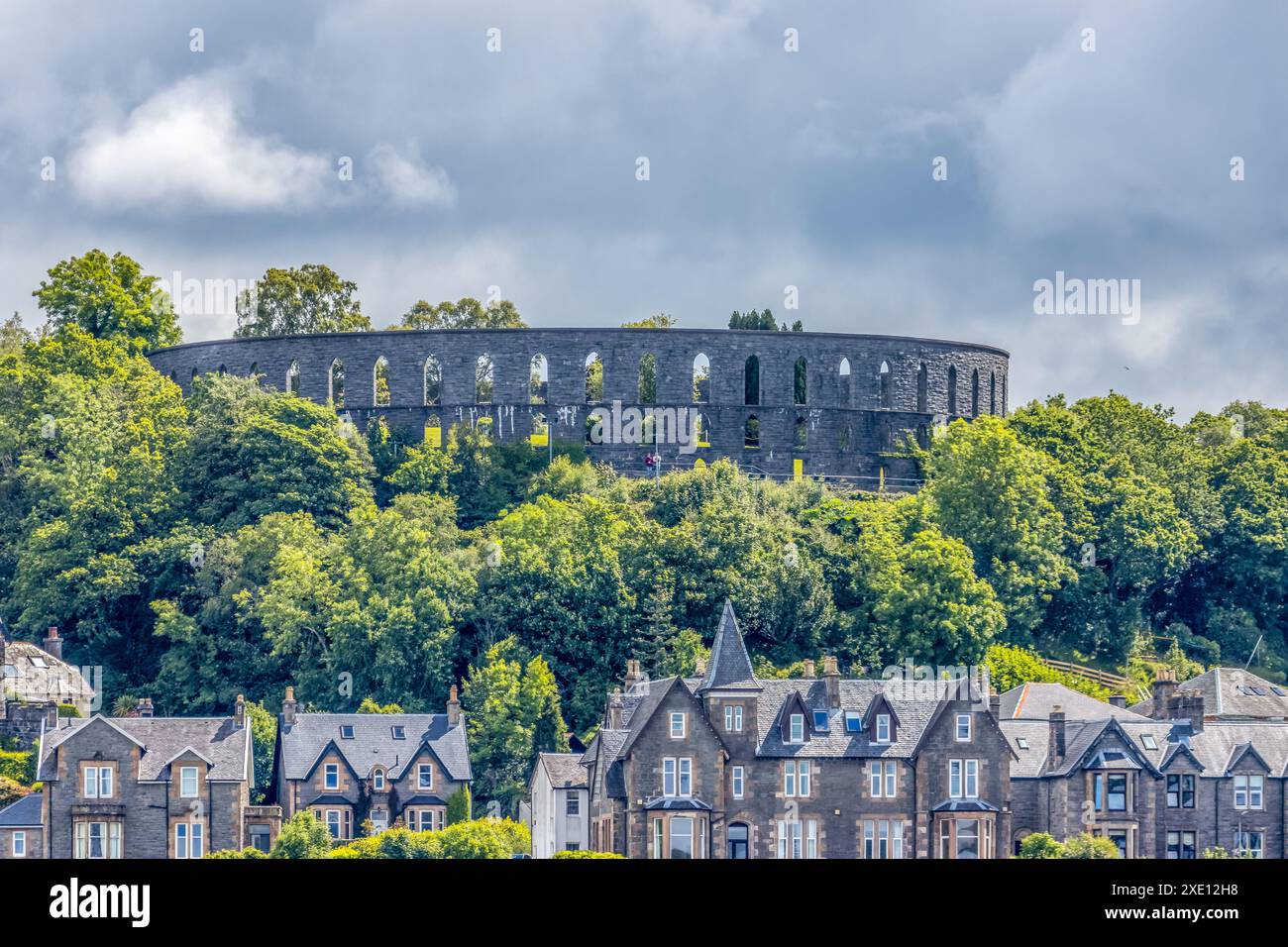 McCaig's Tower, a prominent landmark in Oban Stock Photo - Alamy