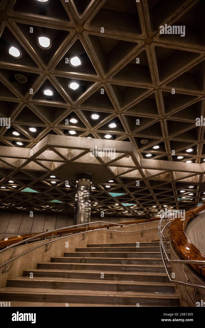Contemporary interior architecture of the Pre-Columbian Gold Museum ...