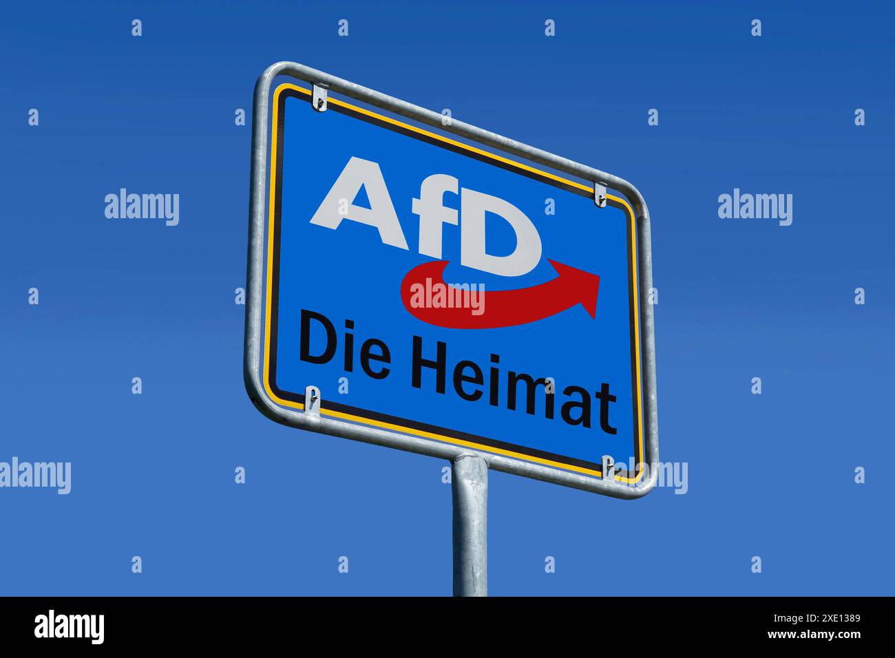 Ortsschild mit AfD-Logo und Die Heimat Ortsschild mit AfD-Logo und Die ...