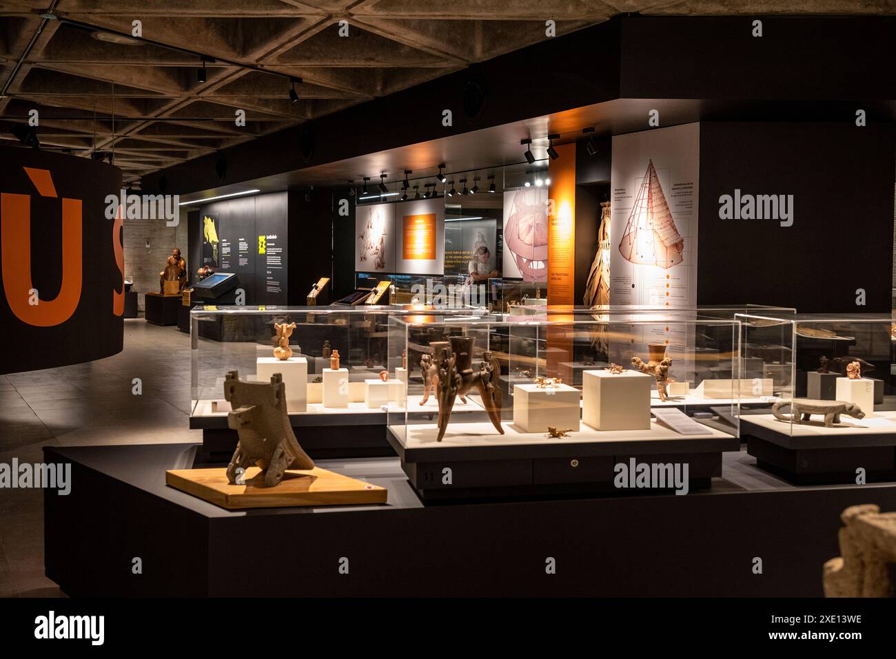 Pre-columbian artefacts, Pre-Columbian Gold Museum, San Jose, Costa ...