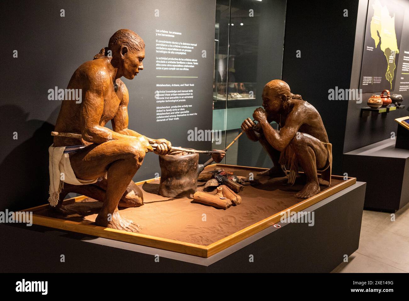 Models showing Pre-columbian life, Pre-Columbian Gold Museum, San Jose ...