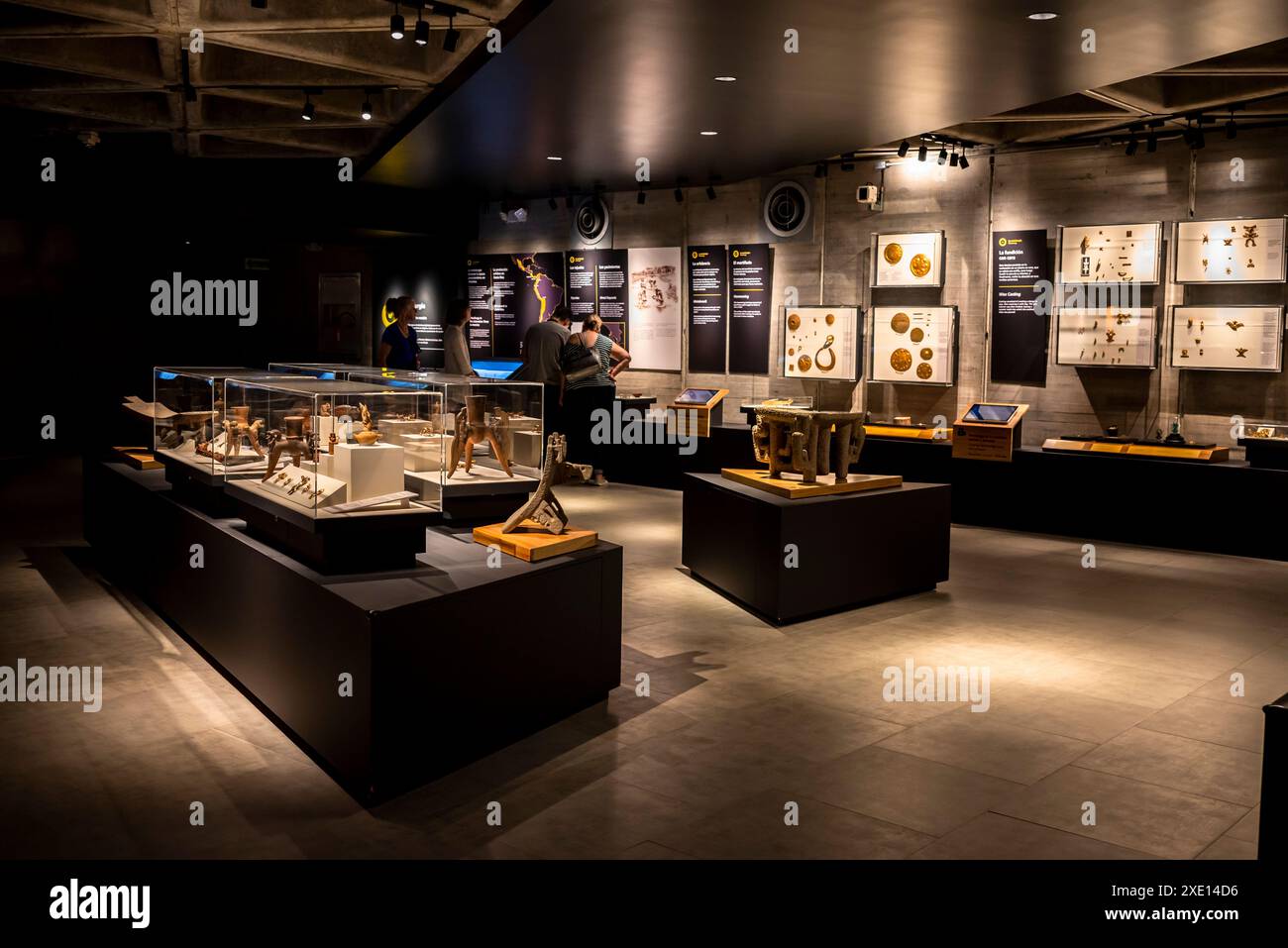 Gold Pre-columbian artefacts, Pre-Columbian Gold Museum, San Jose ...