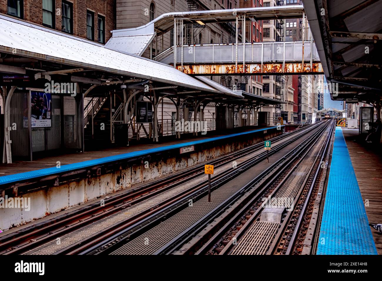 Chicago city subway station and train scenes Stock Photo - Alamy