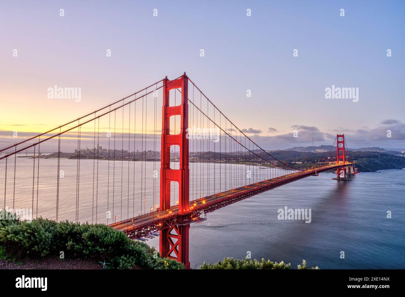 The famous Golden Gate Bridge in San Francisco at dawn Stock Photo - Alamy