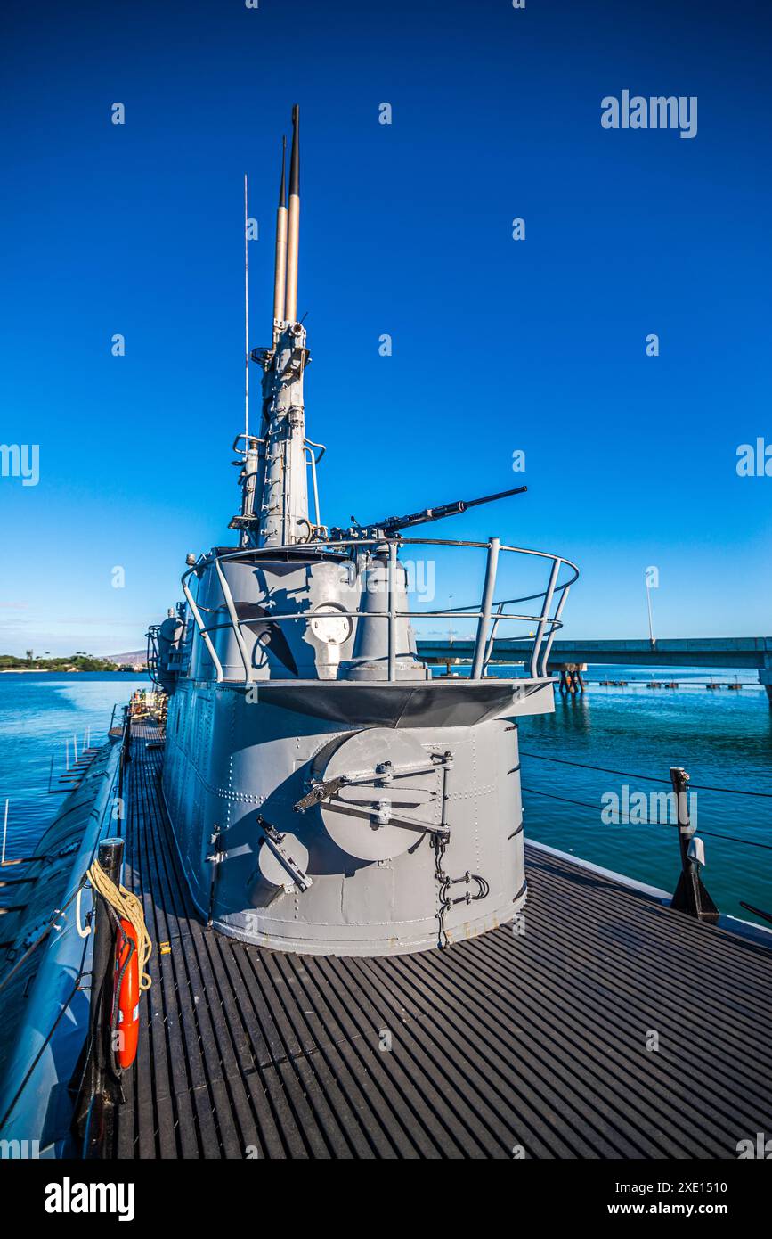 American warship flag world war ii hi-res stock photography and images ...