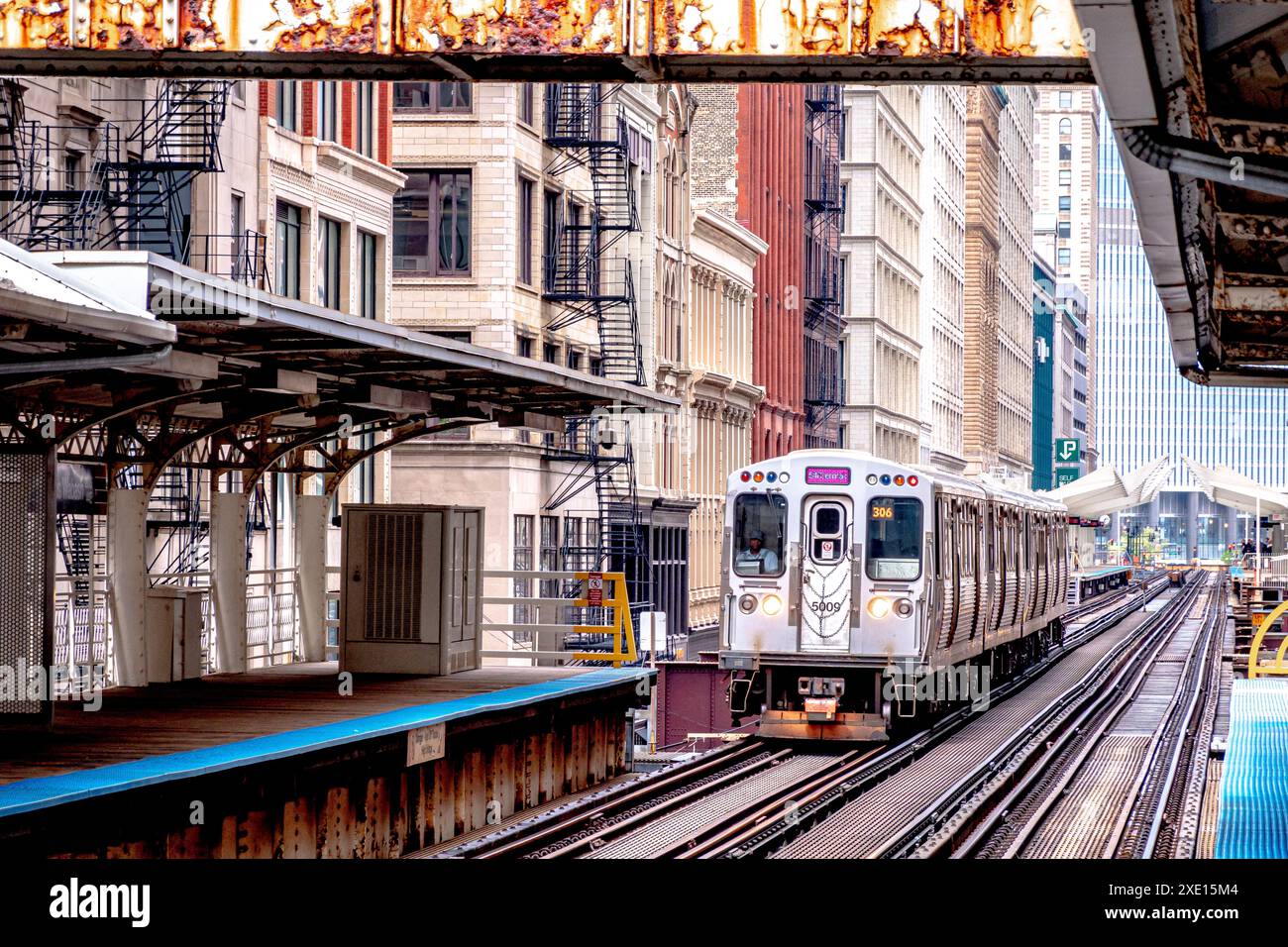 Chicago city subway station and train scenes Stock Photo - Alamy