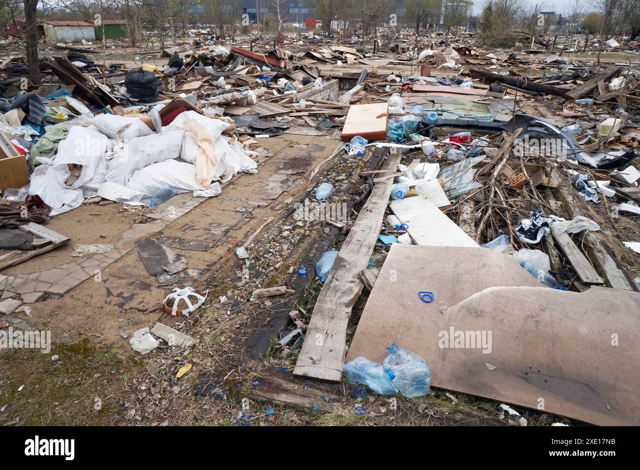 City garbage pollution hi-res stock photography and images - Alamy