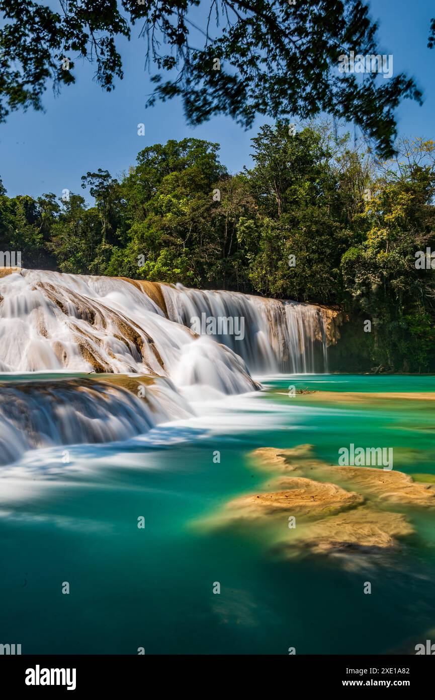 Agua azul waterfall long exposure hi-res stock photography and images ...
