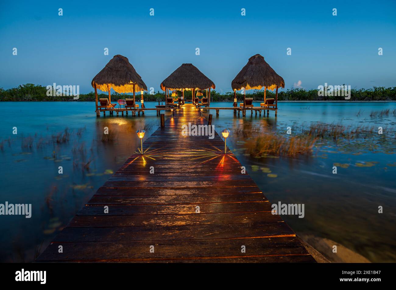 Beautiful tropical resort beach in hi-res stock photography and images ...