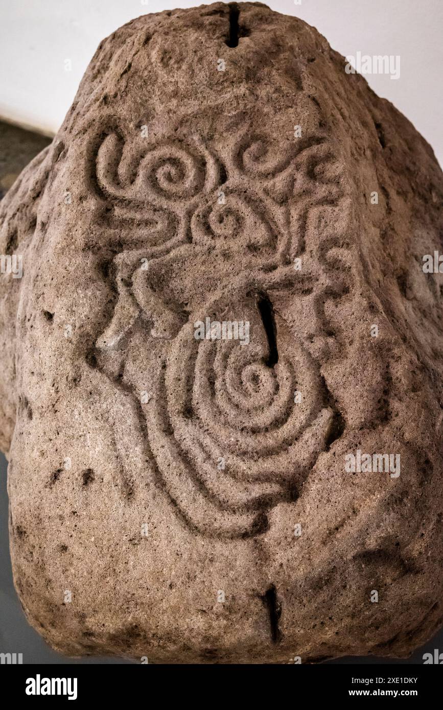 Petroengraving, Pre-Columbian stone sculpture, National Museum of Costa ...