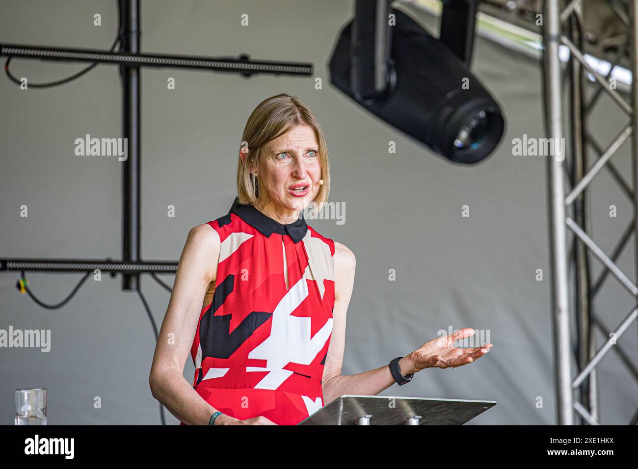 Tracy joanne borman hi-res stock photography and images - Alamy