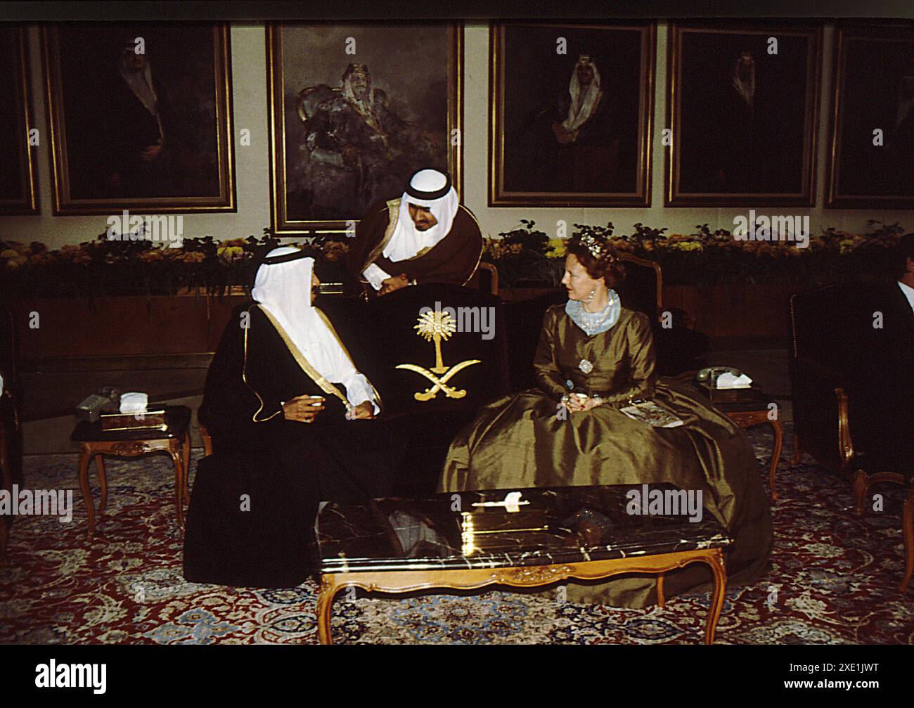 Queen of arabia hi-res stock photography and images - Alamy