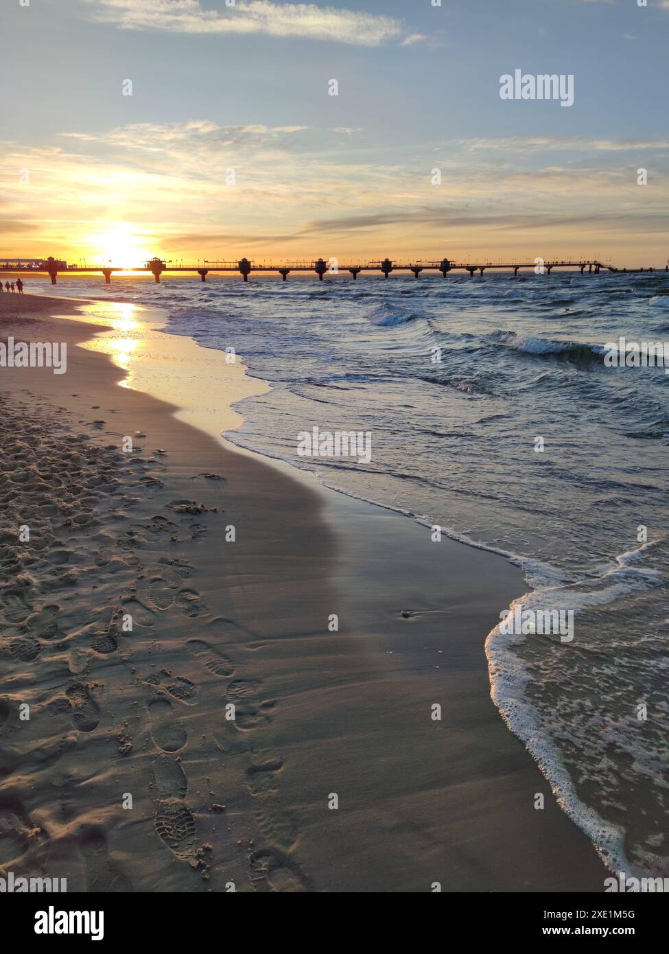 Evening mood at beach hi-res stock photography and images - Alamy