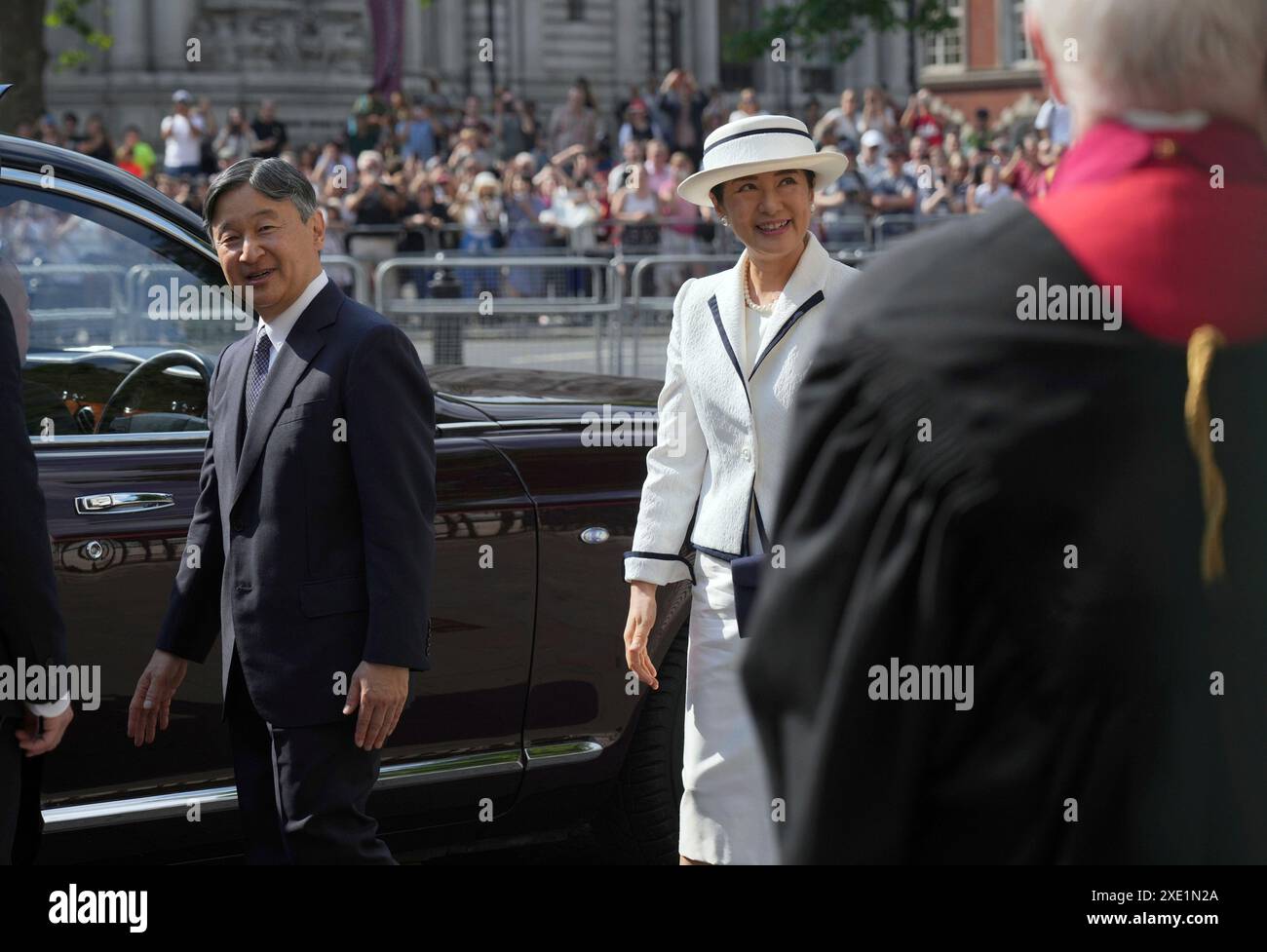 Japanese Emperor Naruhito and Empress Masako depart from Westminster ...