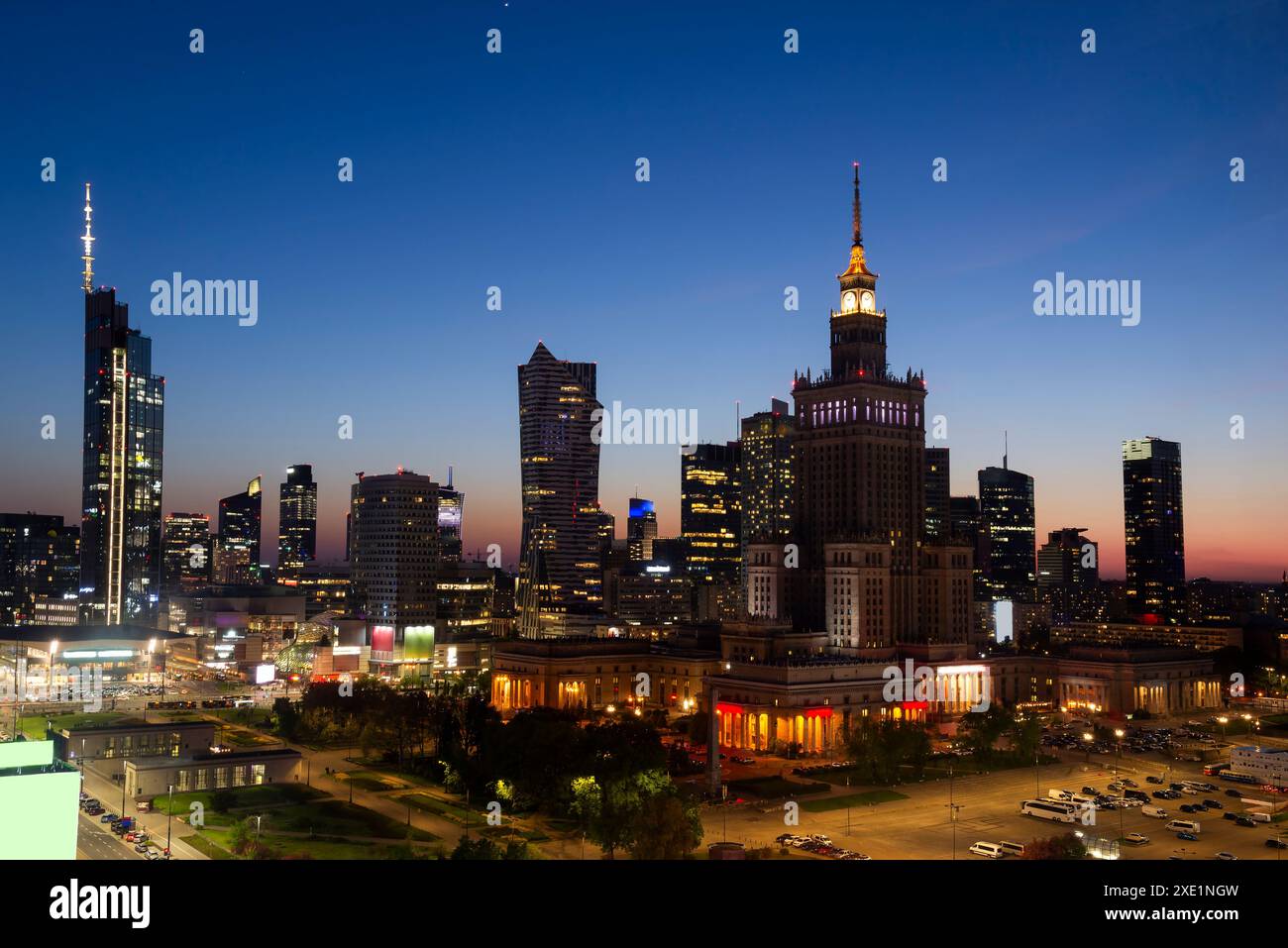 Aerial illuminated dusk view downtown hi-res stock photography and ...