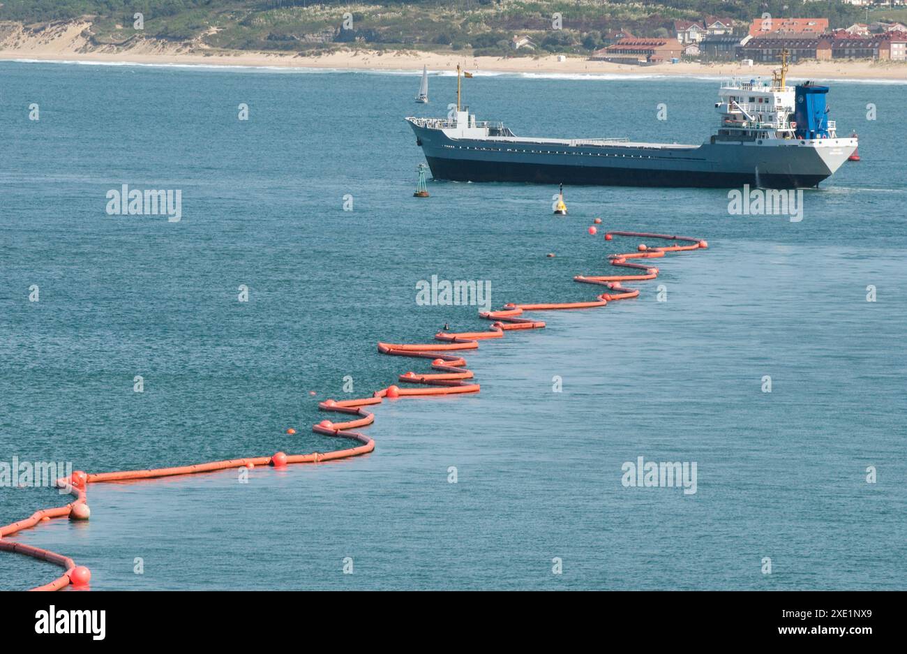 Floating barrier to stop pollution from the fuel spilled by the ...