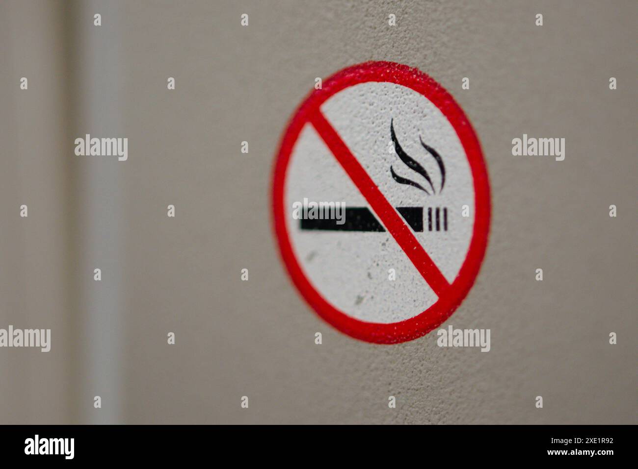 Smoking no area signboard hi-res stock photography and images - Alamy