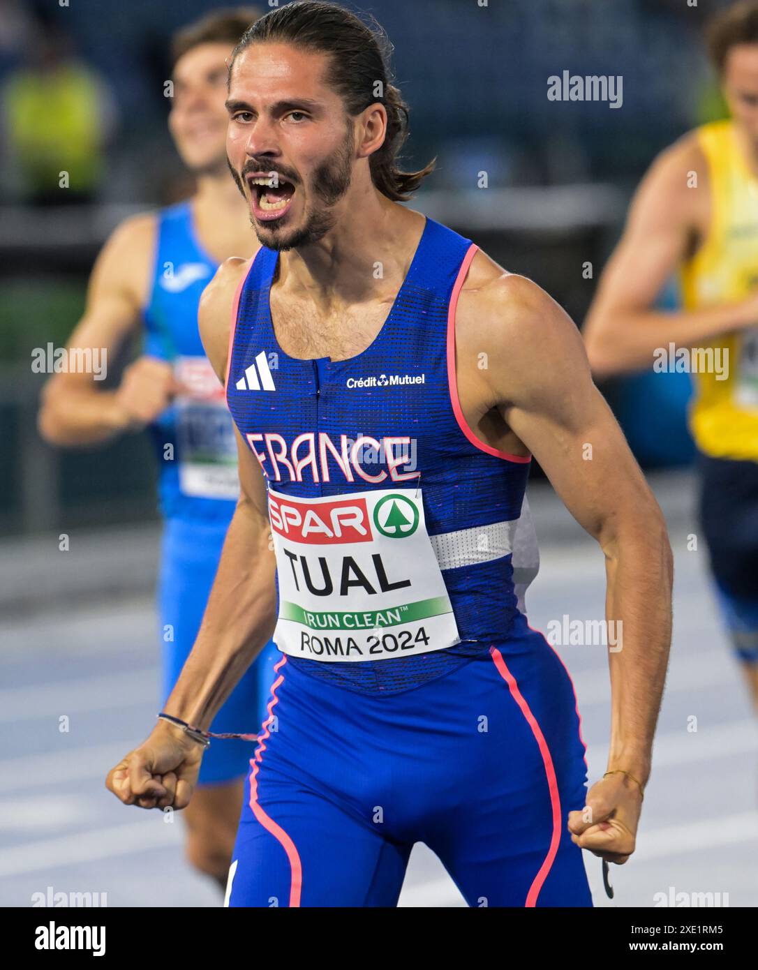 Gabriel Tual of France celebrate’s after winning gold in the men’s 800m ...