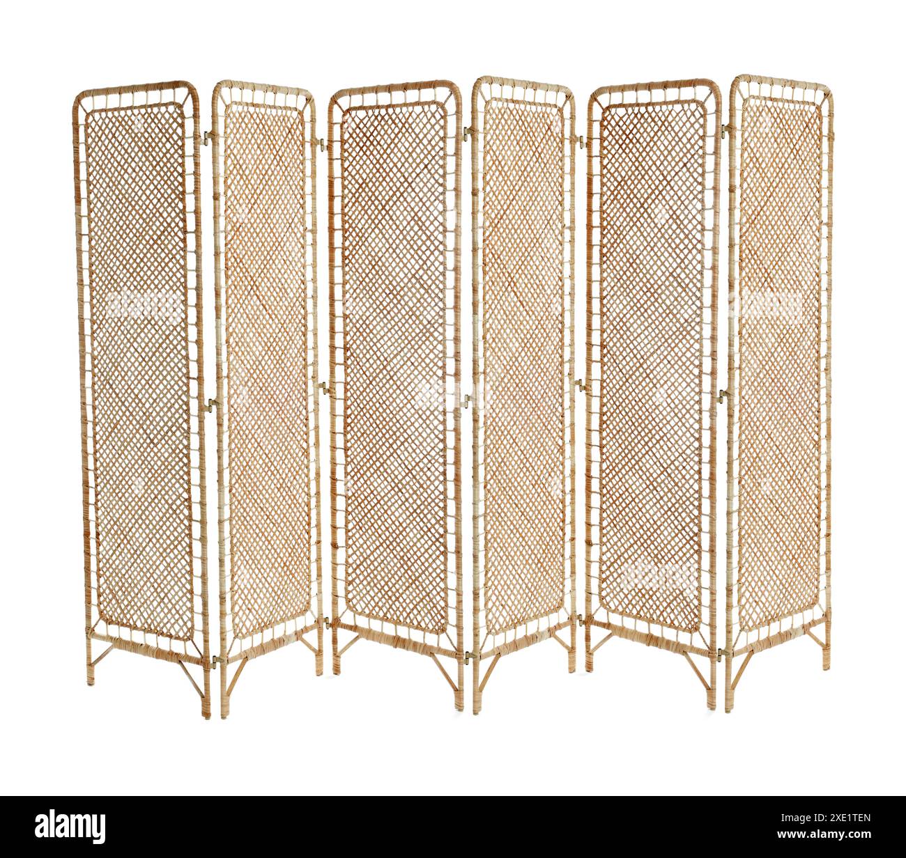Wicker screen hi-res stock photography and images - Alamy