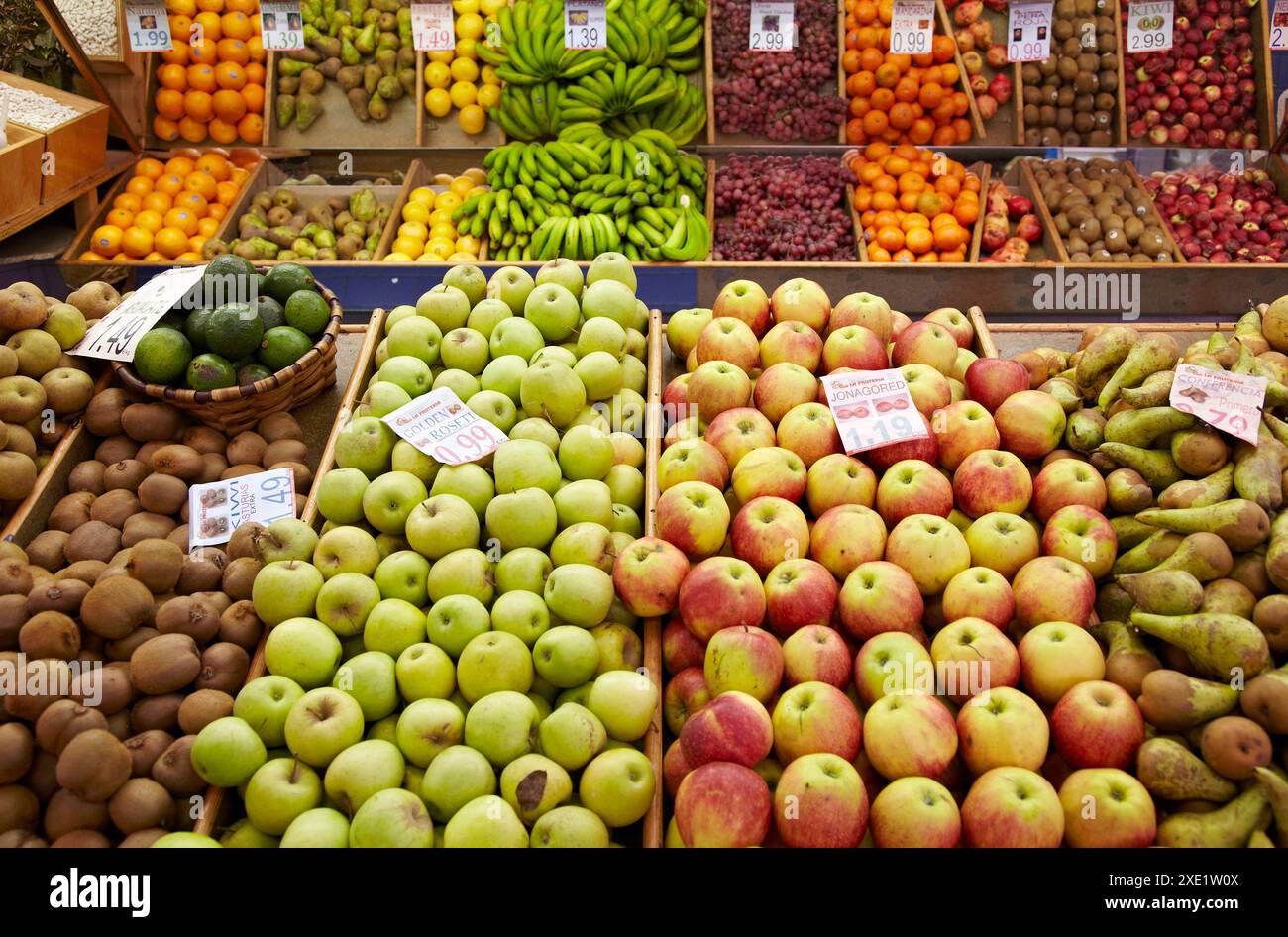 Fruits and vegetables, Mercado del Sur, Gijón, Asturias, Spain Stock ...