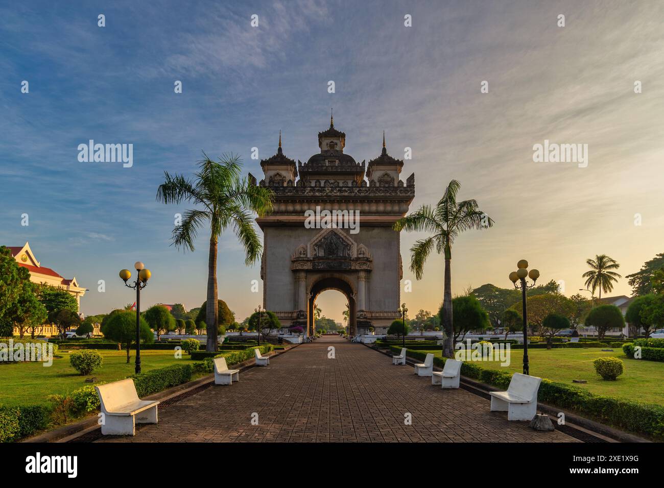 Vientiane Laos, sunrise city skyline at Patuxai (Patuxay) the most ...