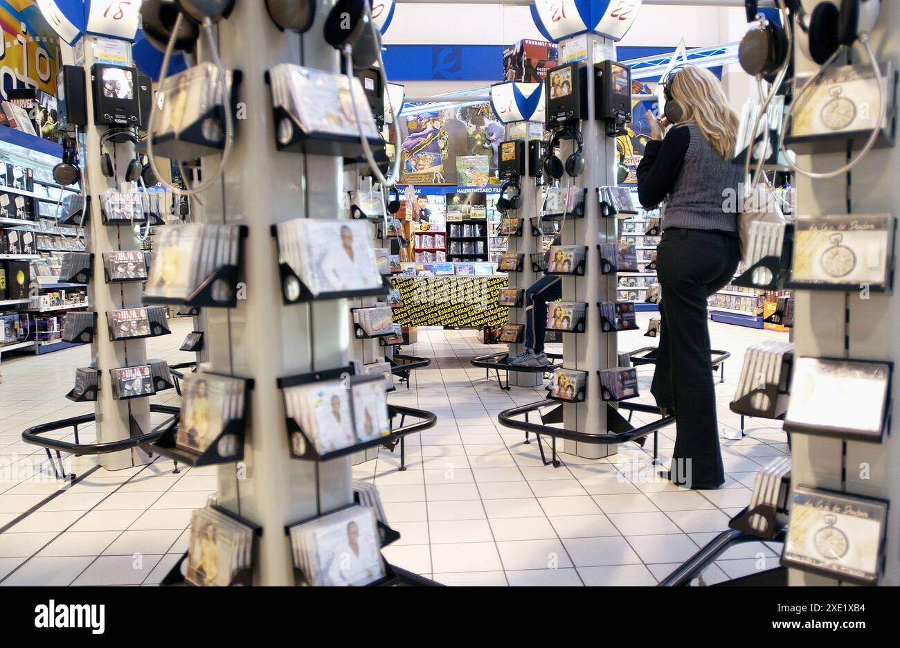 Hypermarket music store hi-res stock photography and images - Alamy