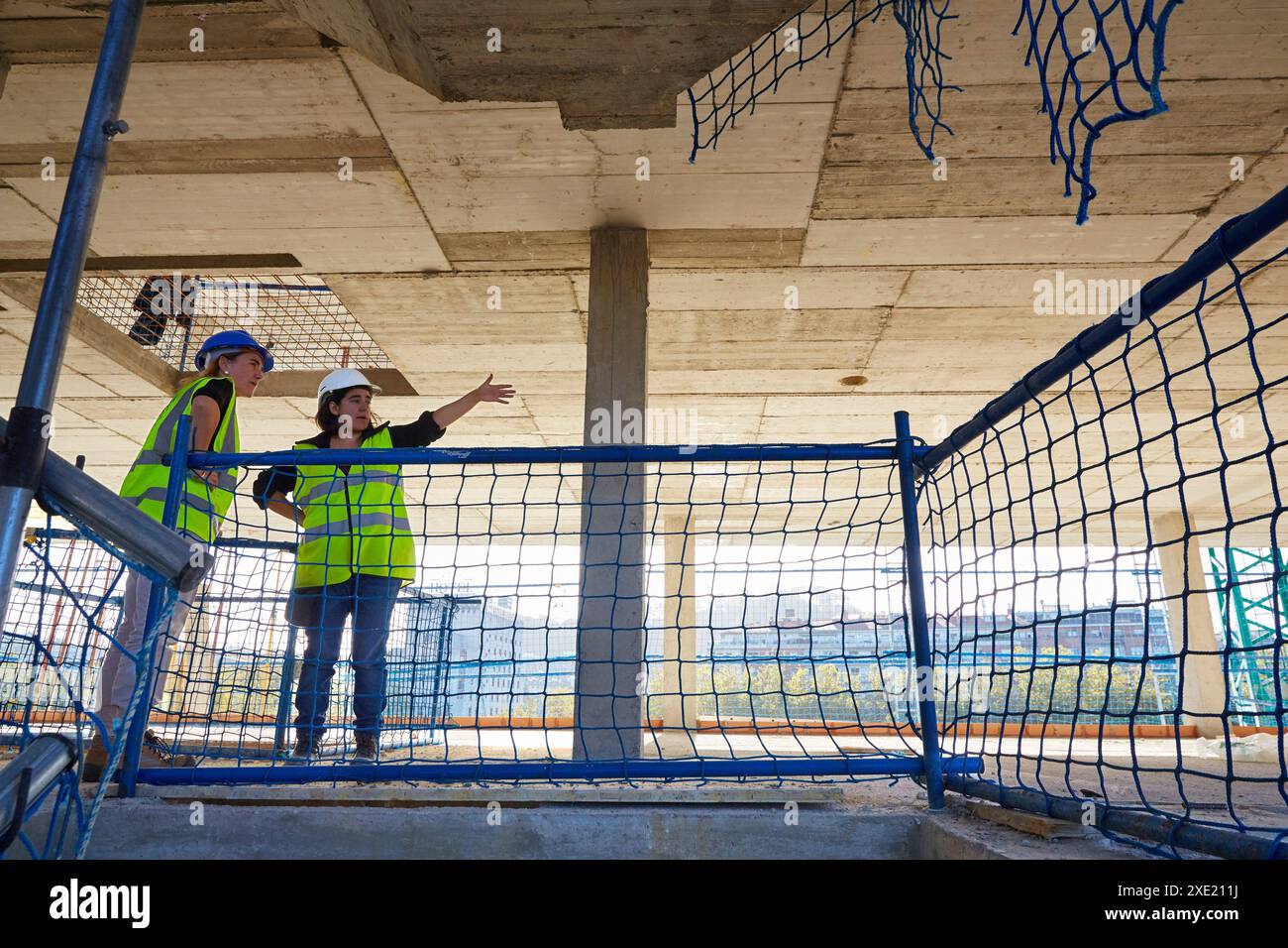 Safety Inspector. Security System Work RESA. Protection in building ...