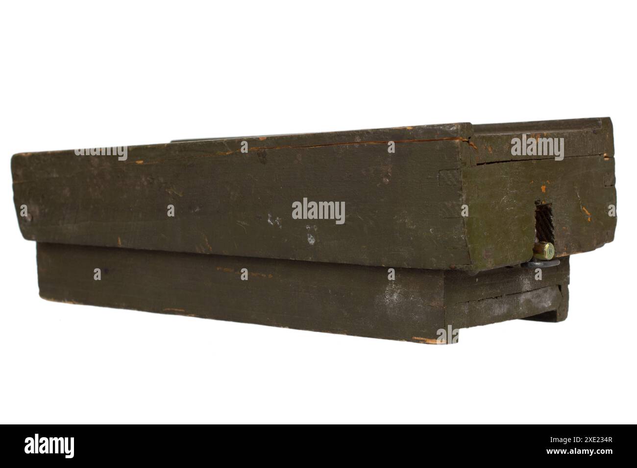 The PMD-6, PMD-7 and PMD-57 series primitive land mine from Soviet ...