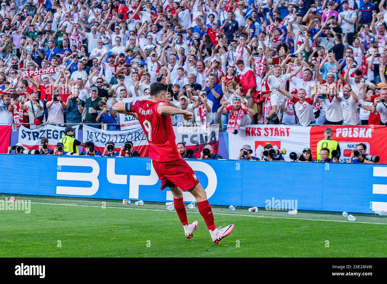 Tor zum 1:1 durch Elfmeter von Robert Lewandowski (Polen, #09 ...