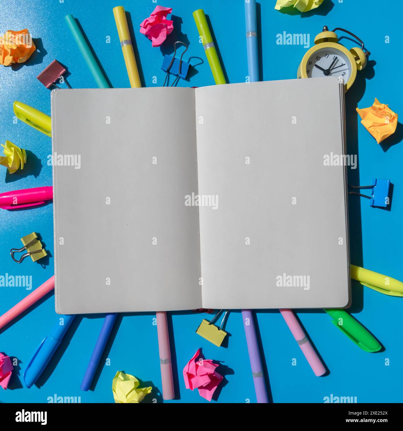 Frame made school supplies hi-res stock photography and images - Alamy