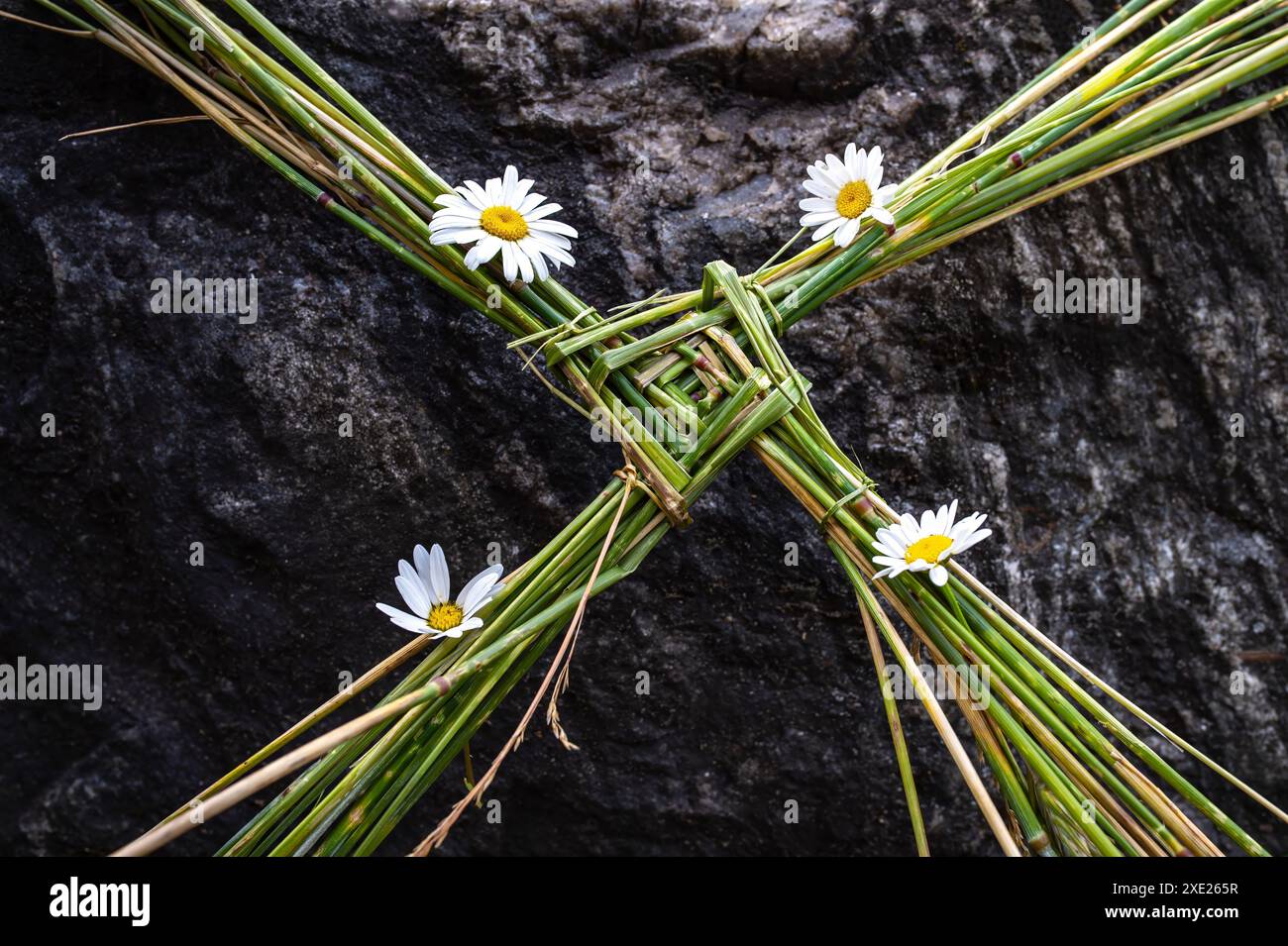 Saint Brigids Cross Irish pagan symbol of house blessing protection ...