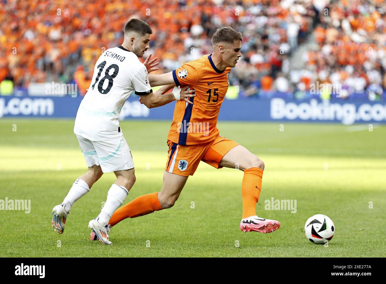 BERLIN - (l-r) Romano Schmid of Austria, Micky van de Ven of Holland ...