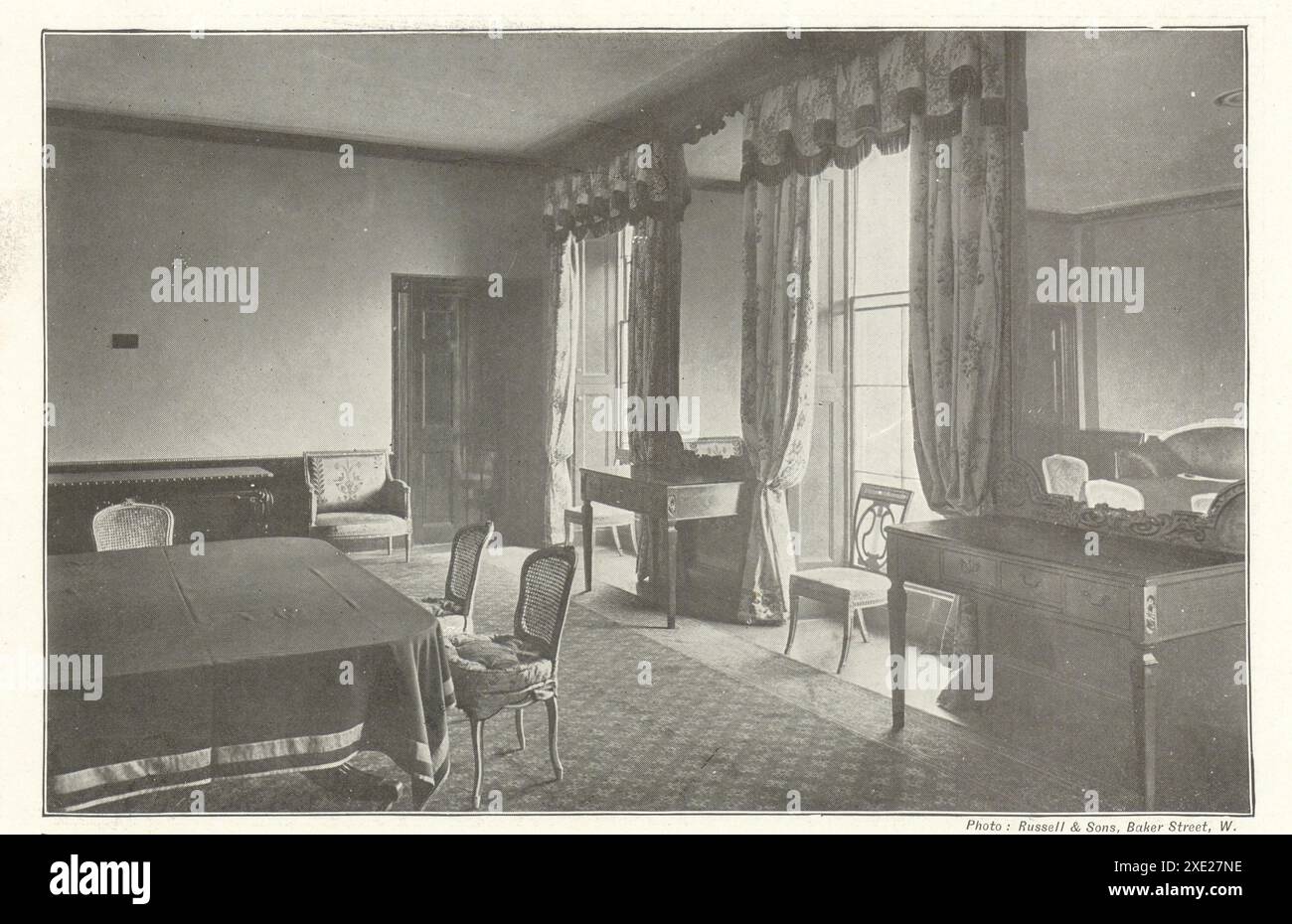 Where Queen Victoria was born. Kensington Palace, London 1910 Stock ...