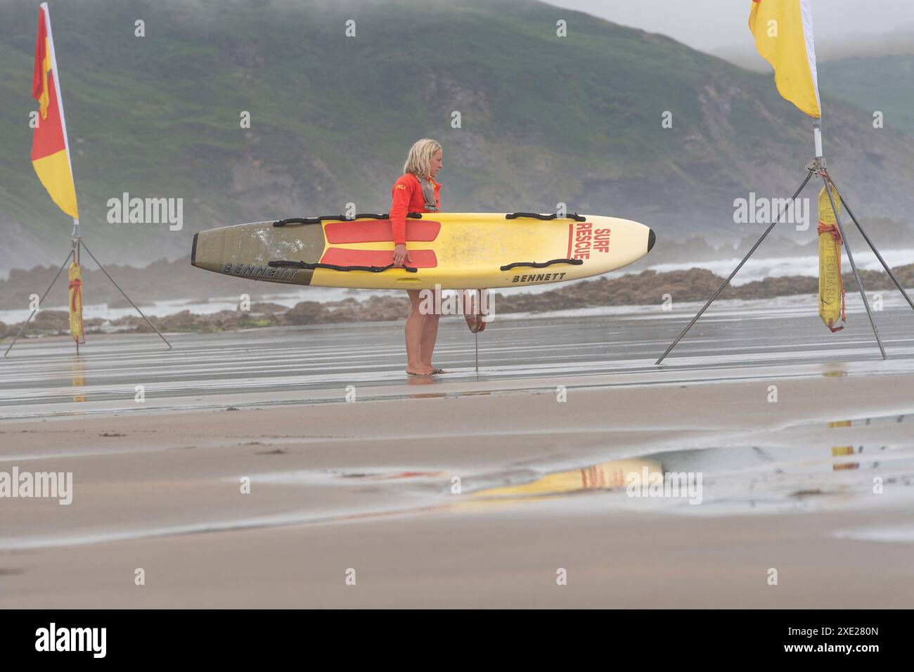 Beach lifeguard rescue board hi-res stock photography and images - Alamy
