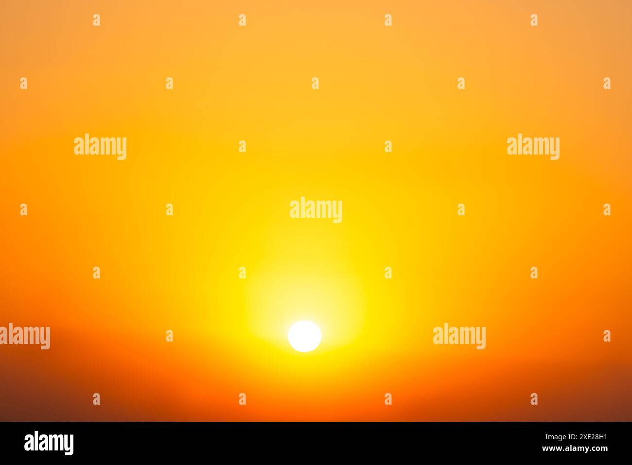 Sunset sky clear sunset sky with no clouds, sun and sun rays Stock ...