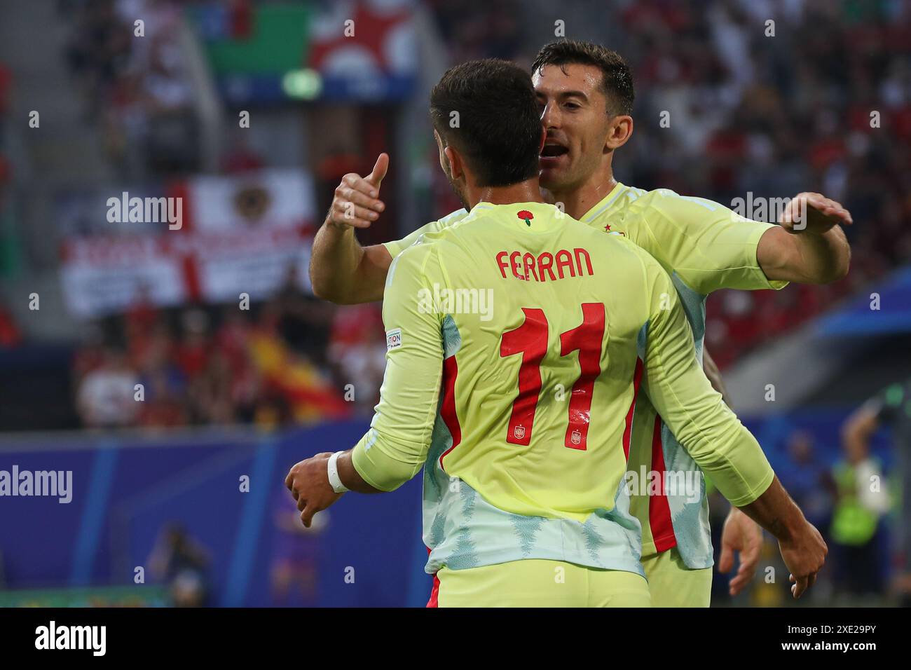 Ferran Torres of Spain (L) and Dani Vivian of Spain (R) celebrate after ...