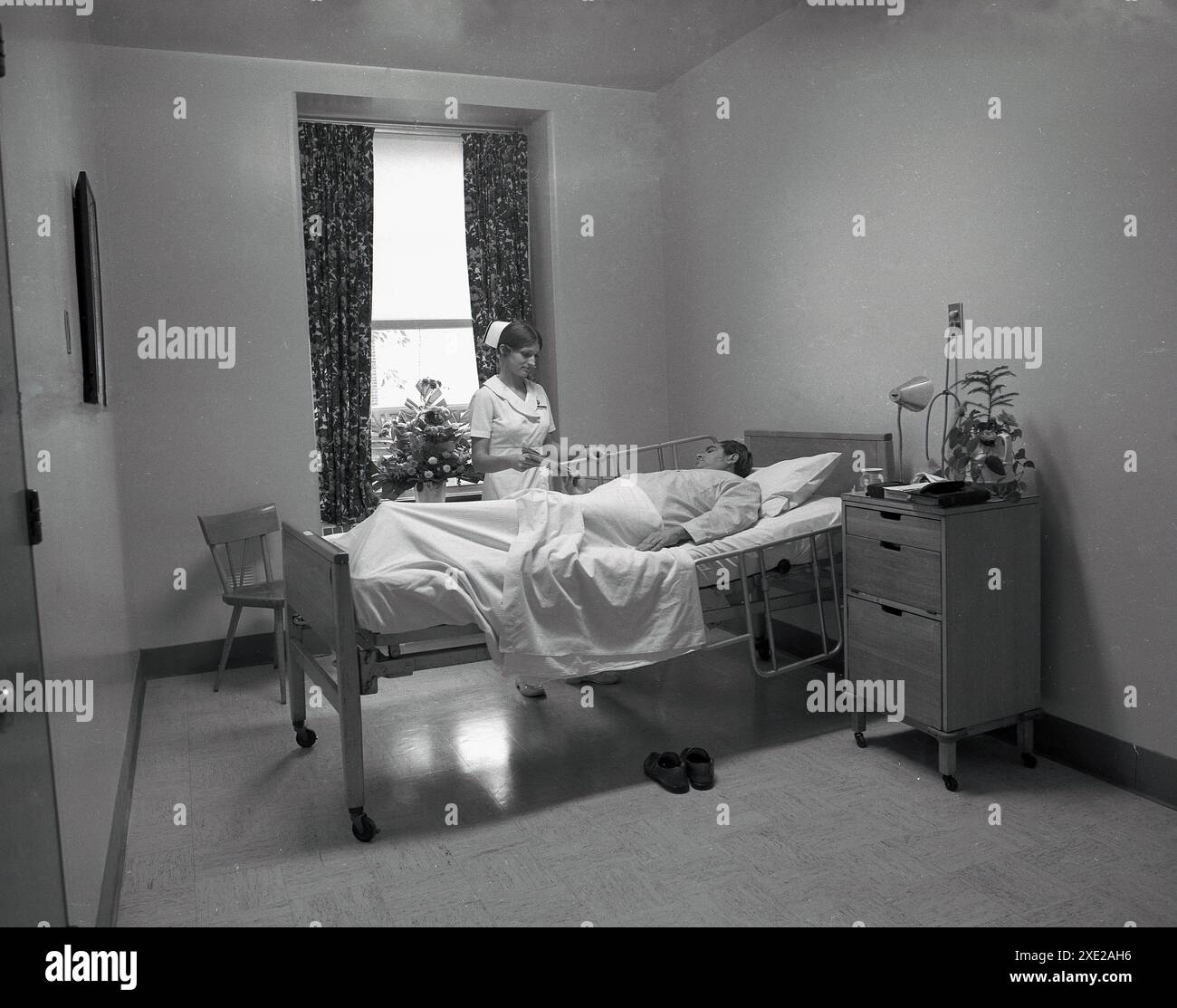 1970s hospital hi-res stock photography and images - Alamy