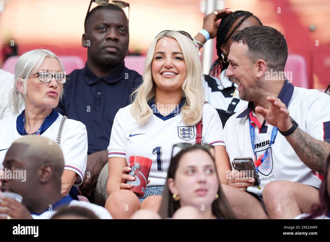 Megan Davison (centre), wife of England goalkeeper Jordan Pickford ...