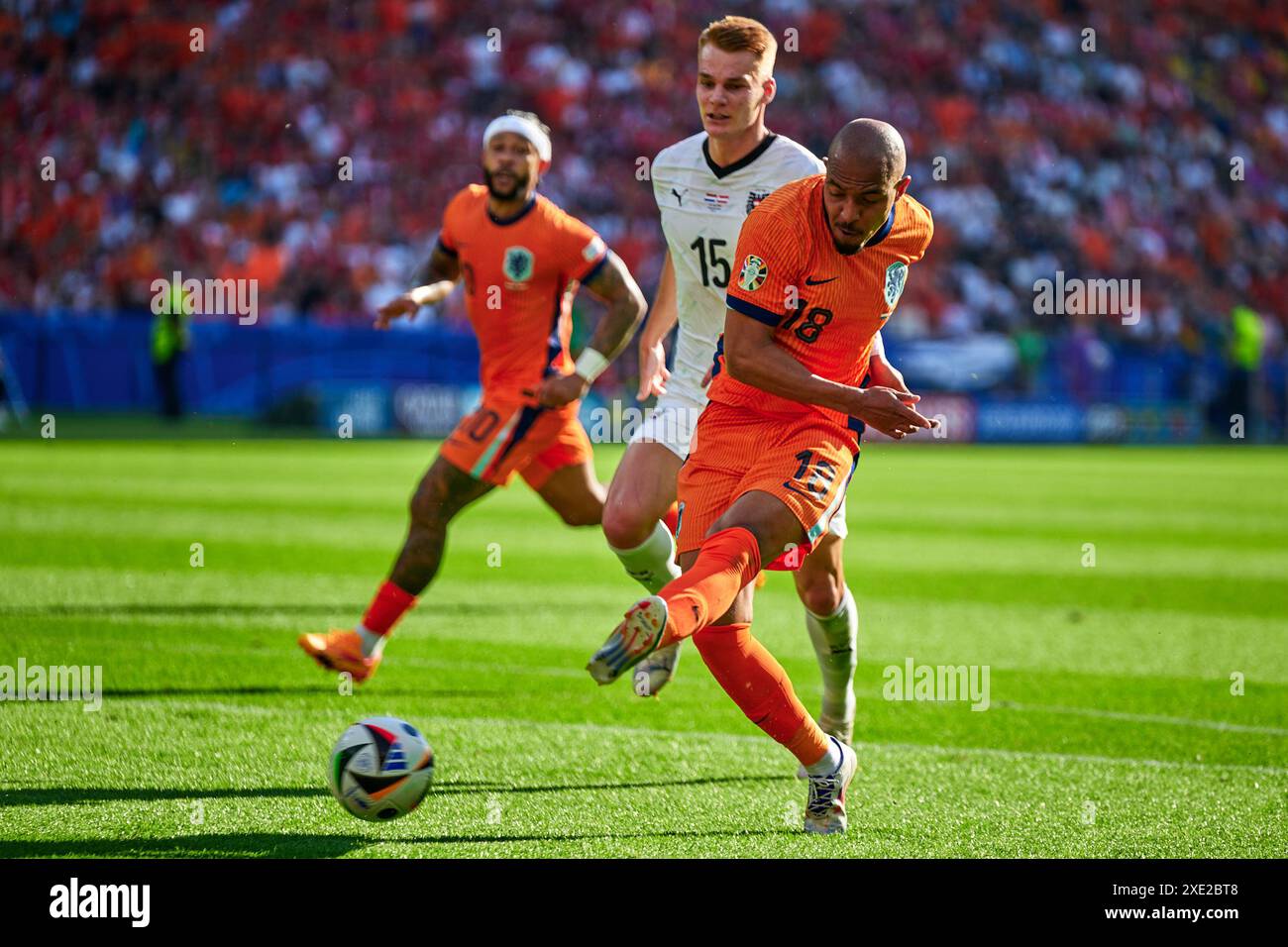 Donyell Malen (Niederlande, #18), Philipp Lienhart (Oesterreich, #15 ...
