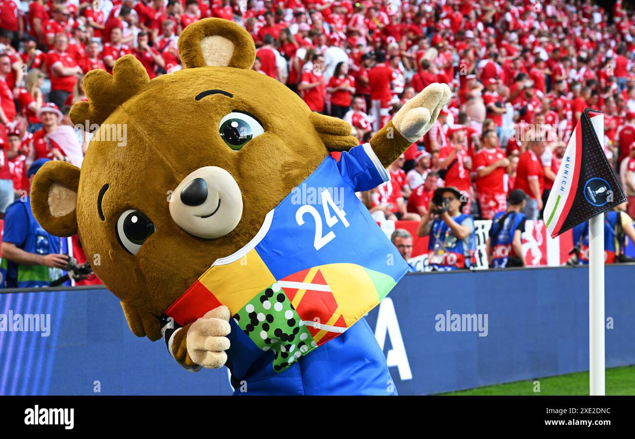 Munich, Germany. 25th June, 2024. Soccer, UEFA Euro 2024, European ...