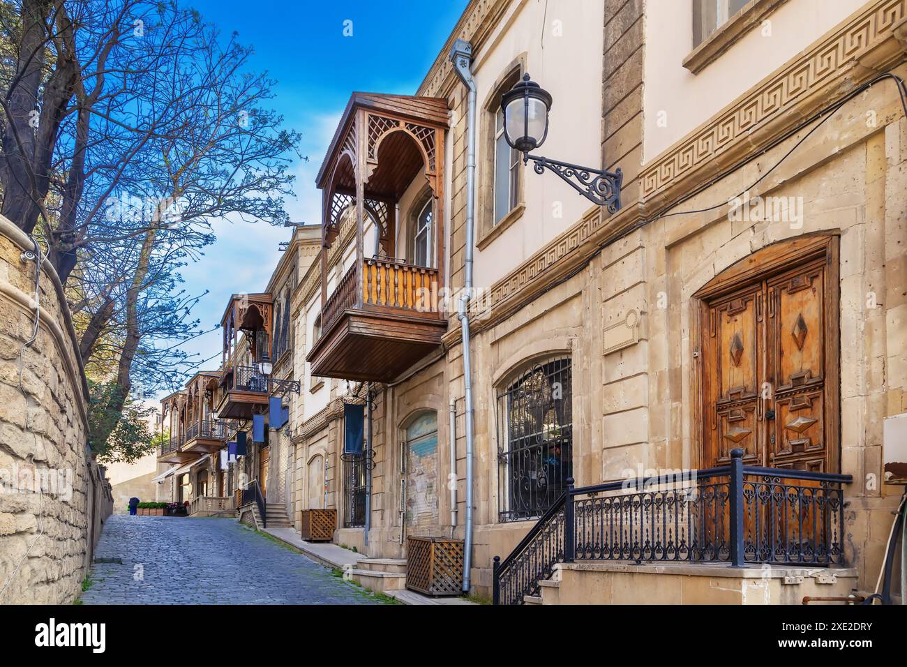 City street design hi-res stock photography and images - Alamy