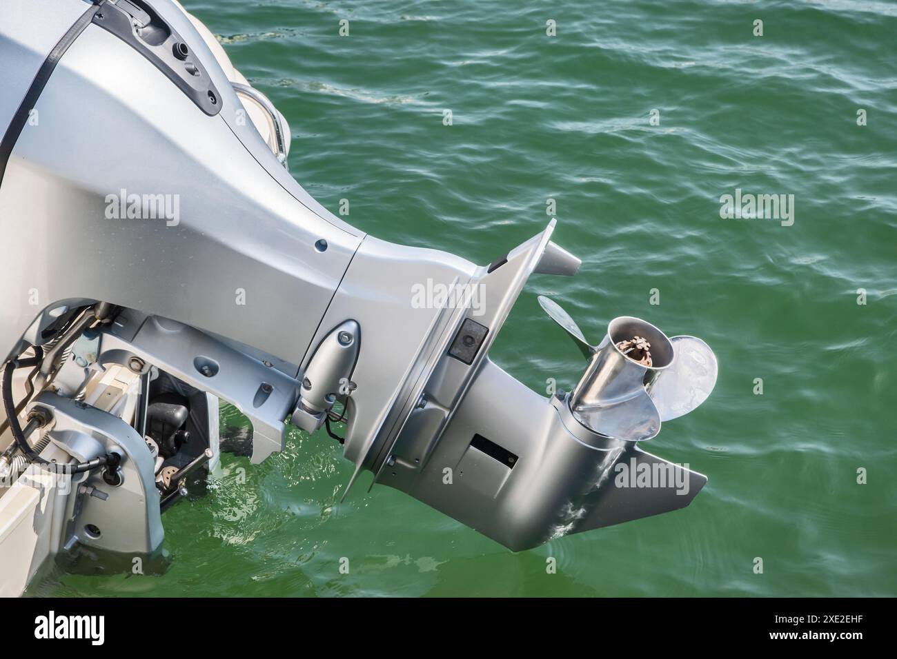 Speedboat prop hi-res stock photography and images - Alamy