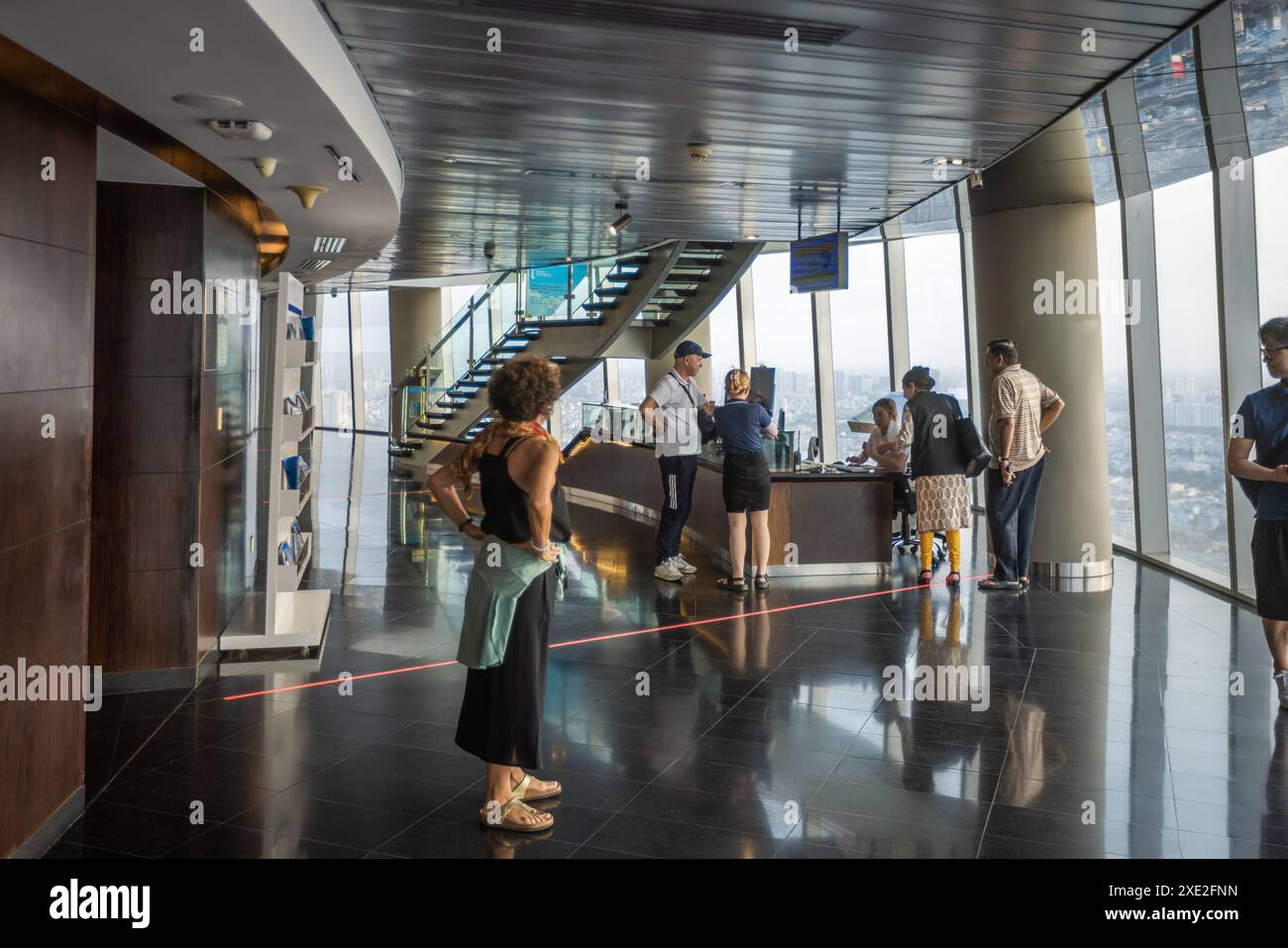 Im Saigon Bitexco Financial Tower (Saigon Skydeck Stock Photo - Alamy