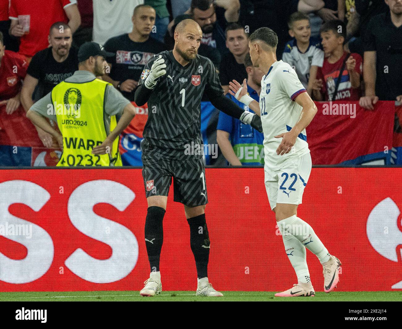 Predrag Rajkovic (Serbien, #01), Sasa Lukic (Serbien, #22), GER ...